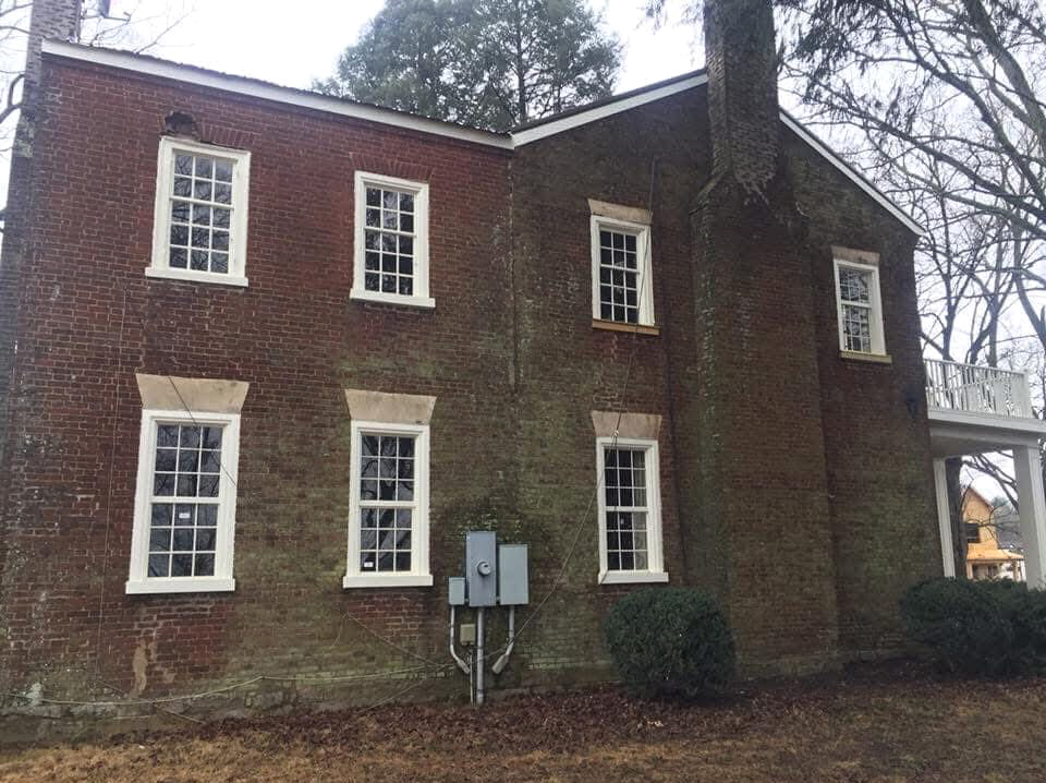 Springfield: 200-Year-Old Mansion Survives, Now in the Midst of ...